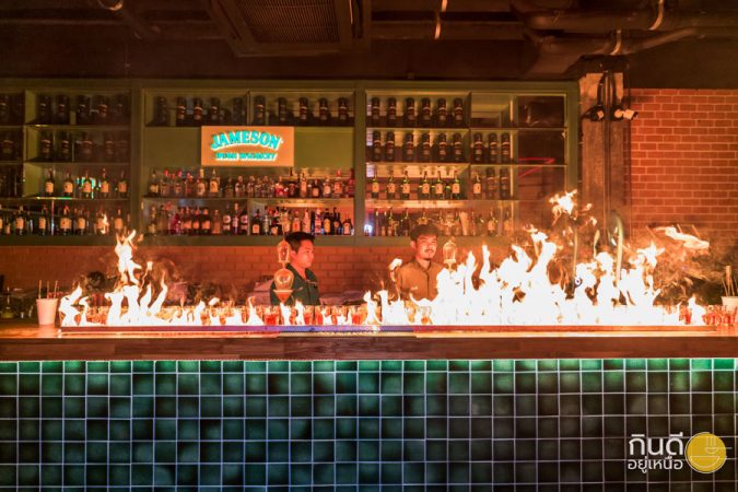 10 ร้านแฮงค์เอาท์เชียงใหม่ คัดร้านเด็ด เพลงดี ที่คนเชียงใหม่แนะนำว่า ...